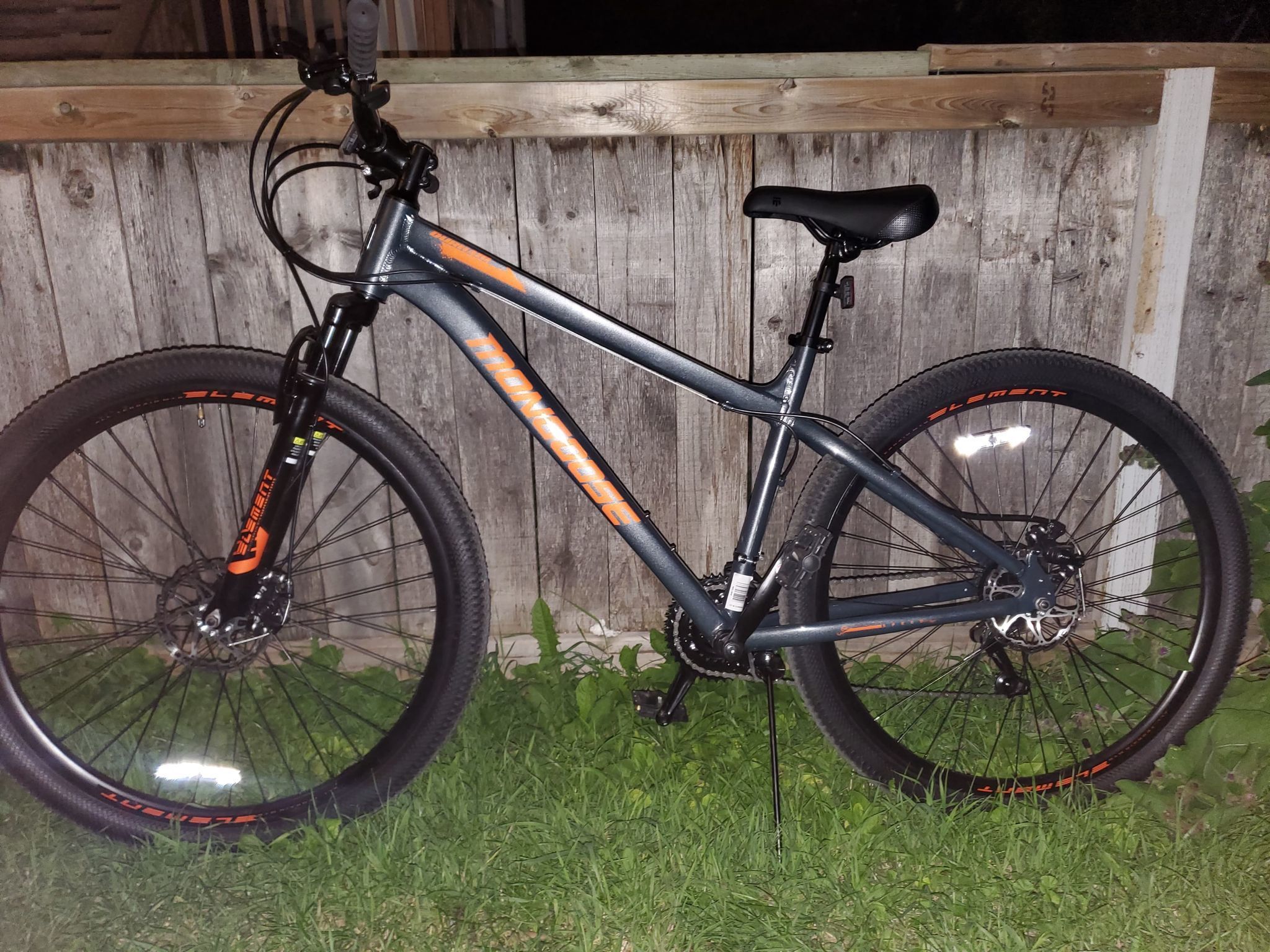 2022 Mongoose Durham