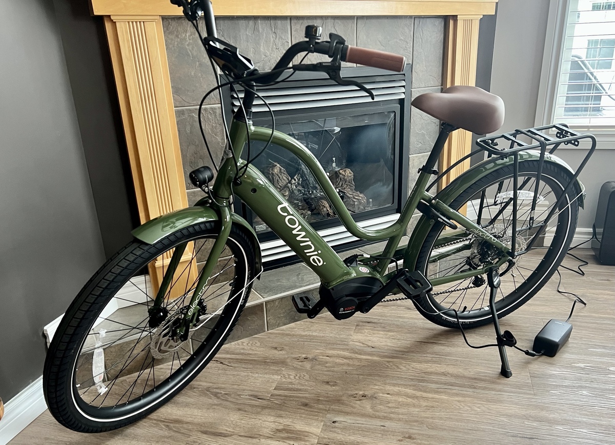 2022 Electra Townie Path Go! Step Thru M Olive