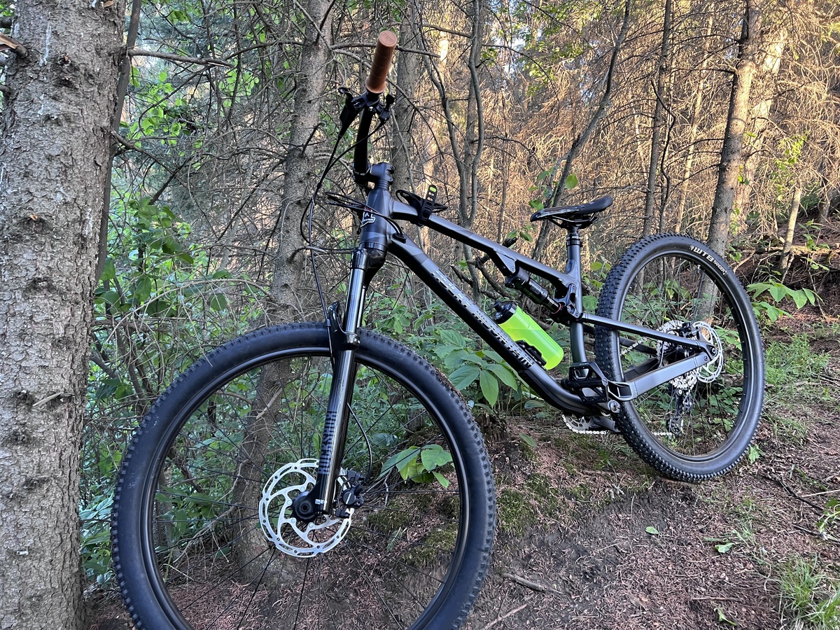 2022 Rocky Mountain Bicycles ELEMENT