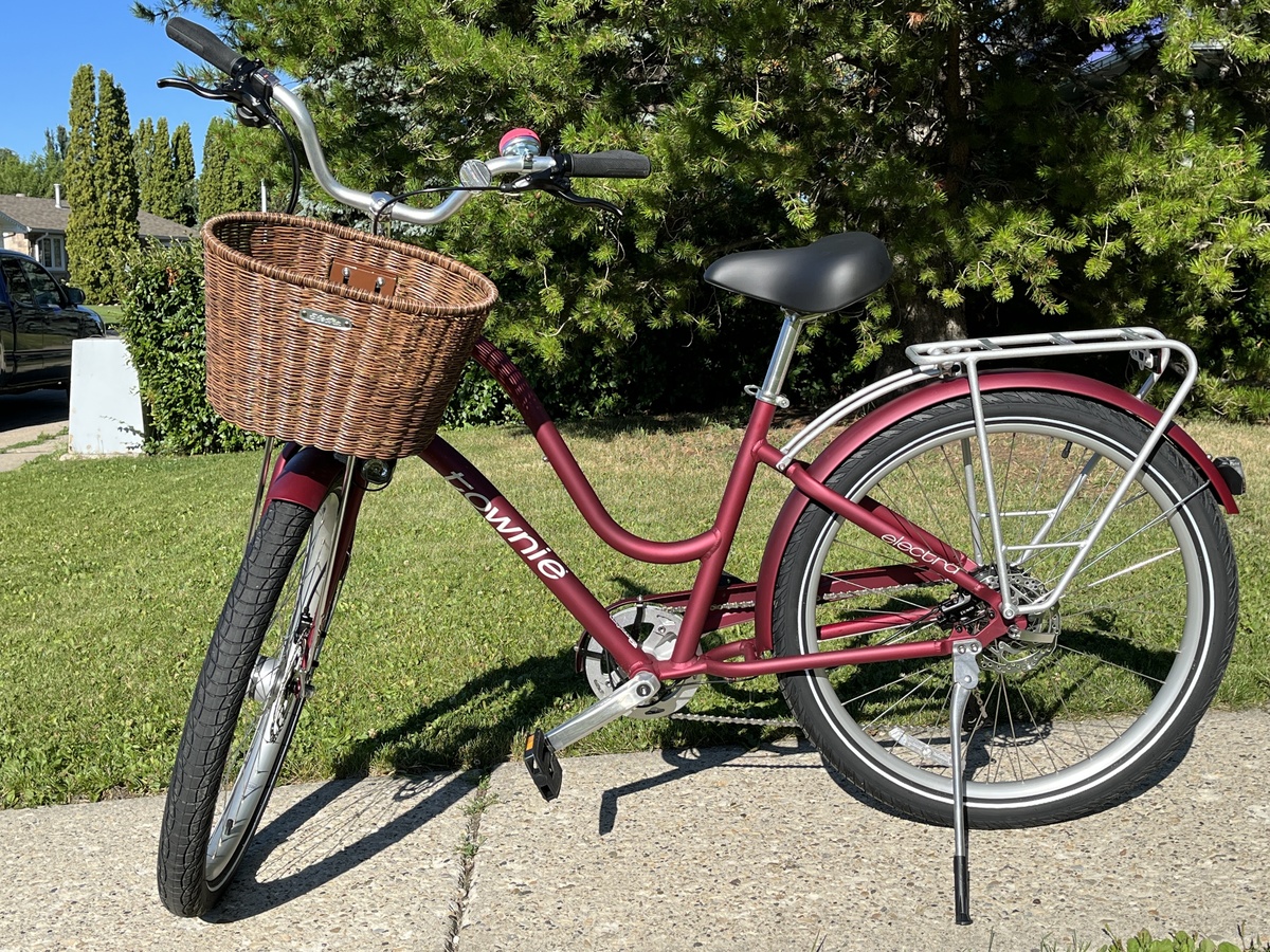 2022 Electra Townie Path 9D step thru