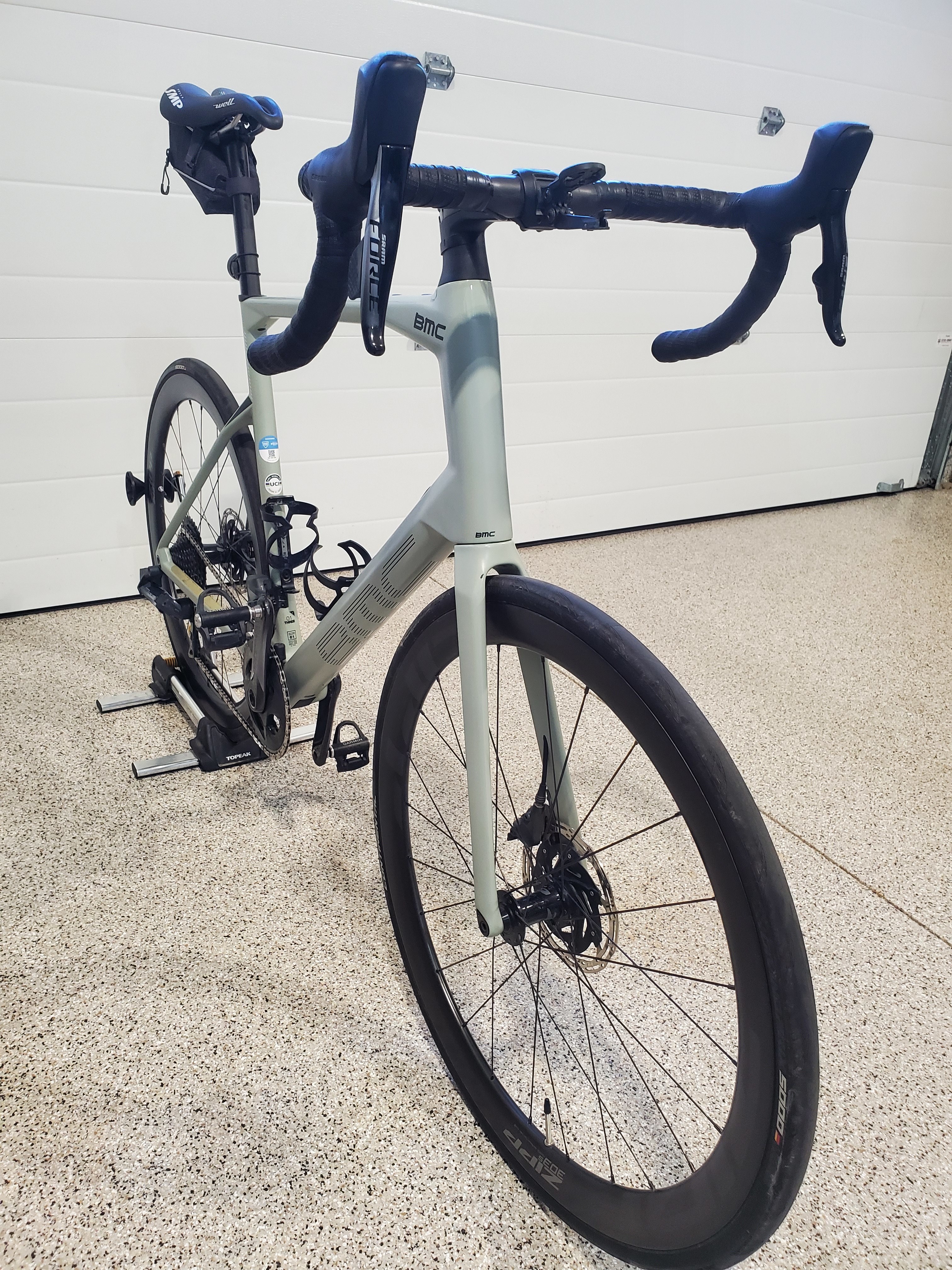 2021 BMC Road Machine 01 Three
