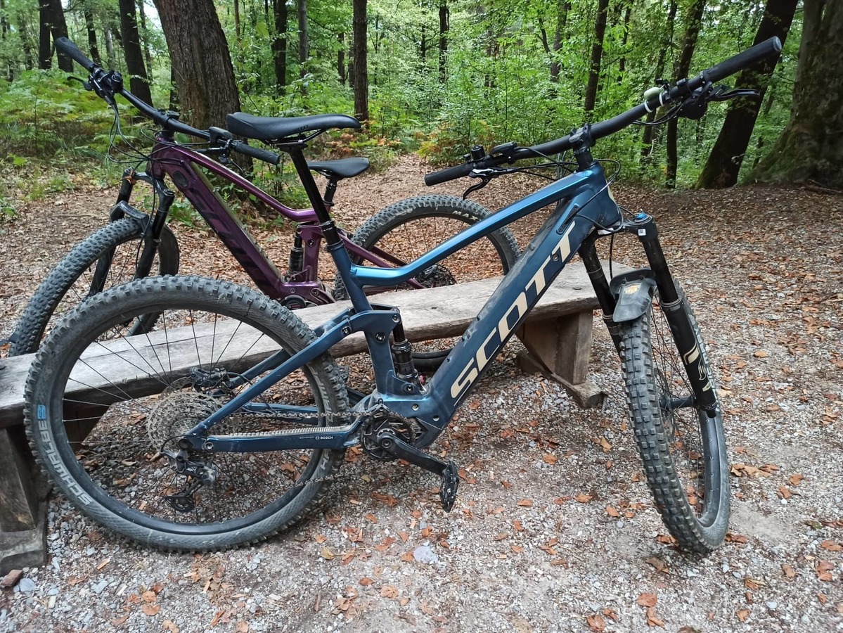 2022 SCOTT GENIUS ERIDE 920