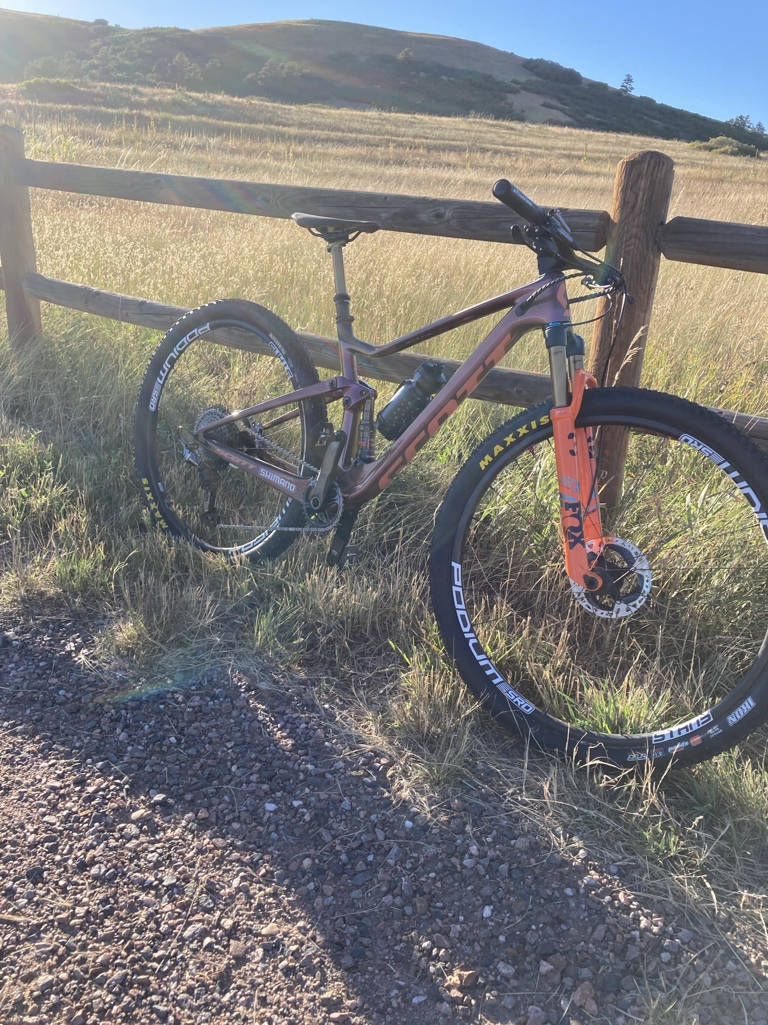 2021 SCOTT Spark RC Contessa