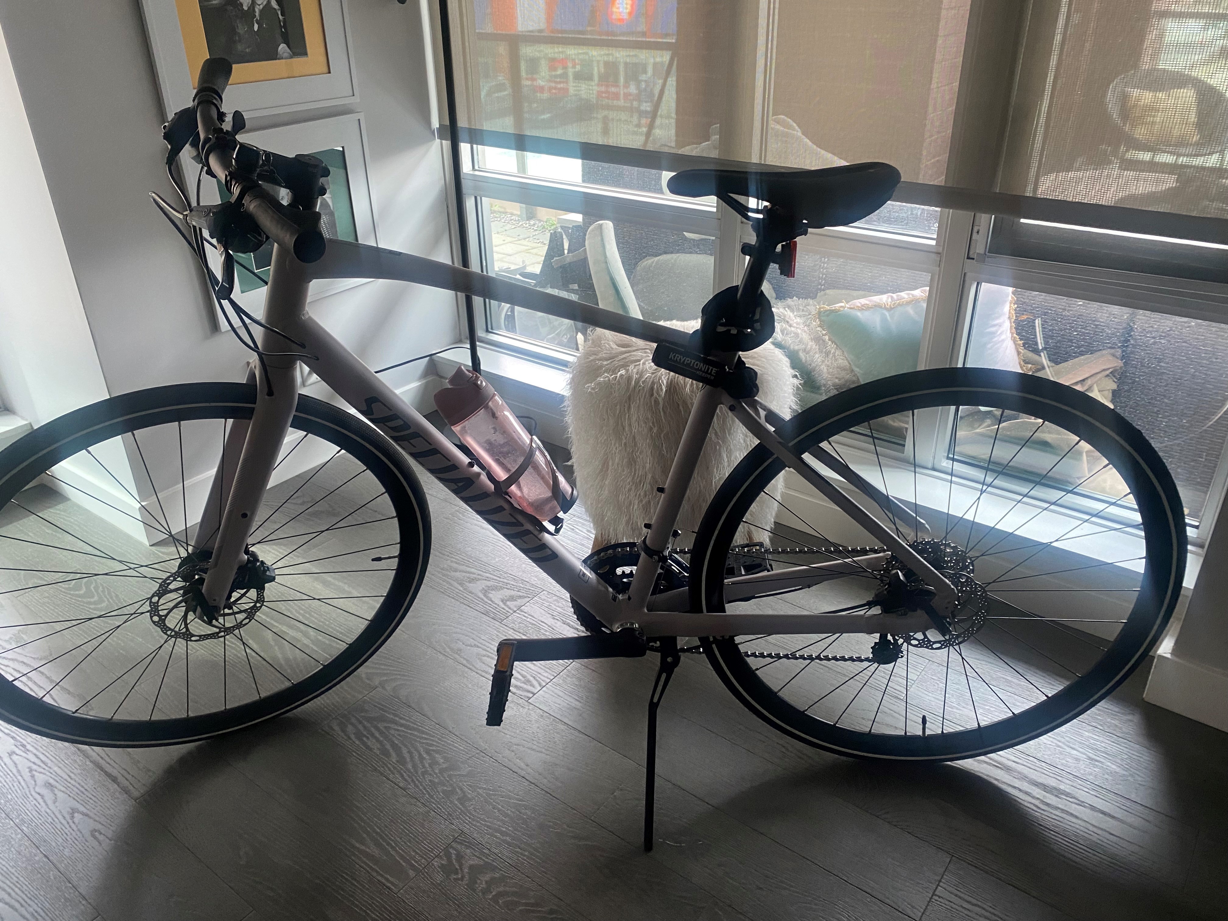 2022 Specialized Sirrus 3.0