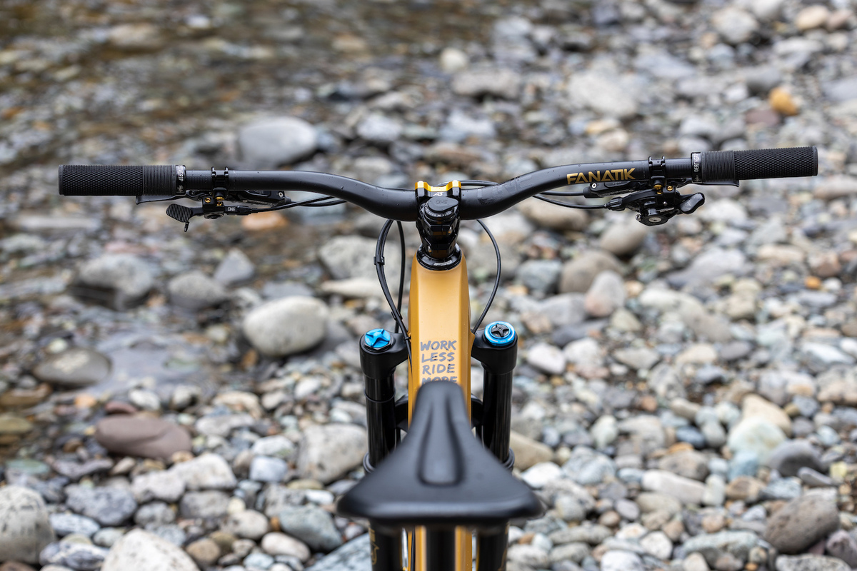 2020 Transition Bikes Sentinel