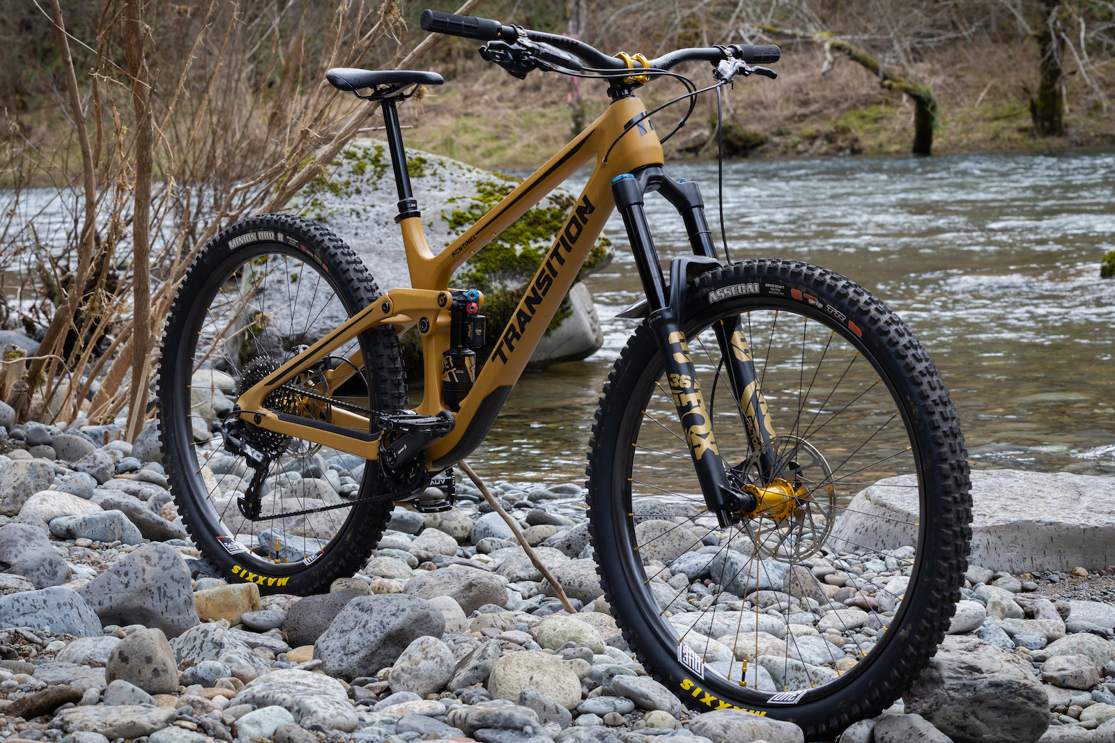 2020 Transition Bikes Sentinel