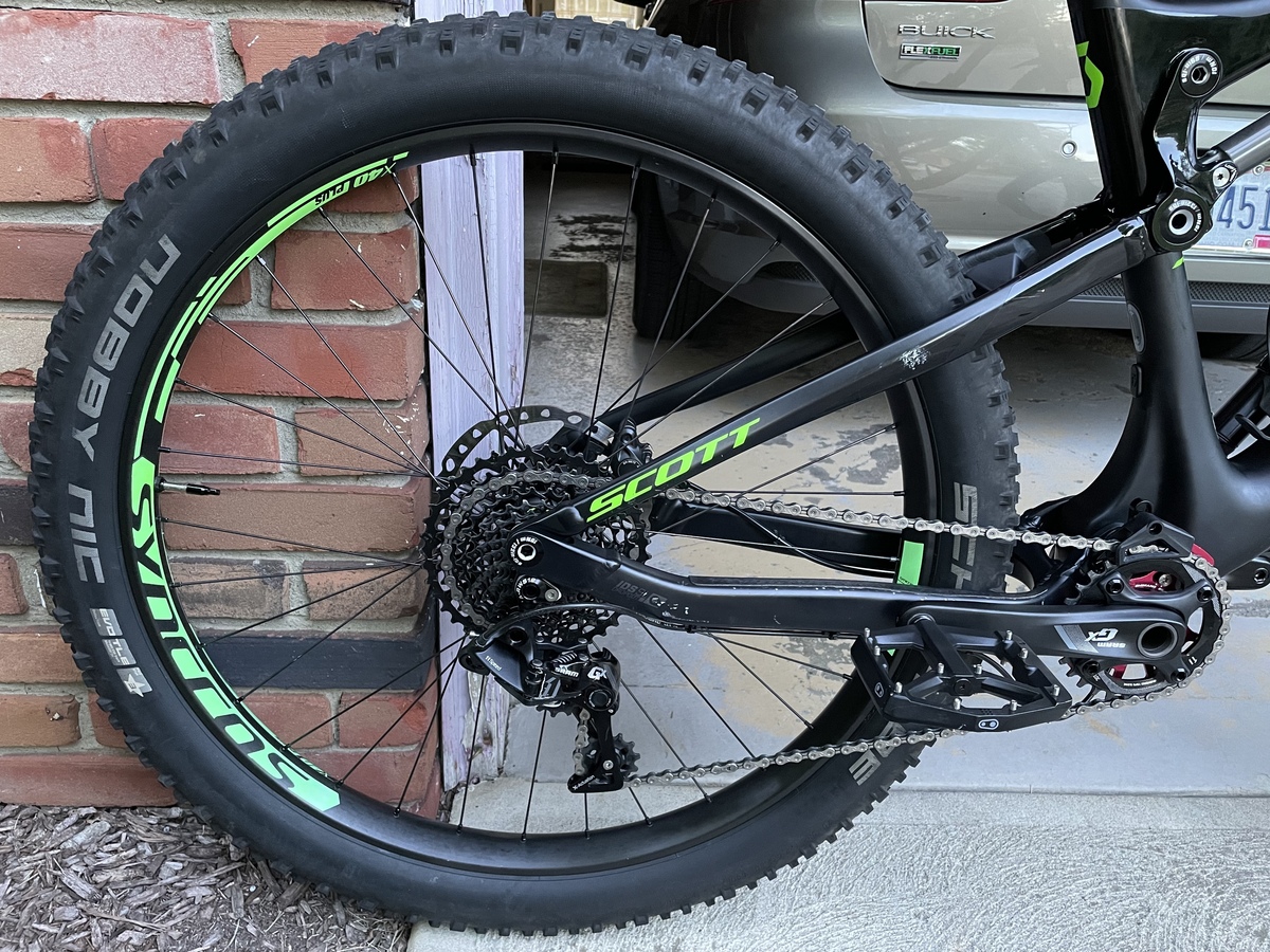 2016 SCOTT Genius 710 Plus