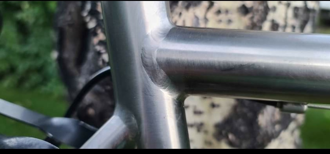 Unknown Backroads Touring (Van Nicholas Frame)