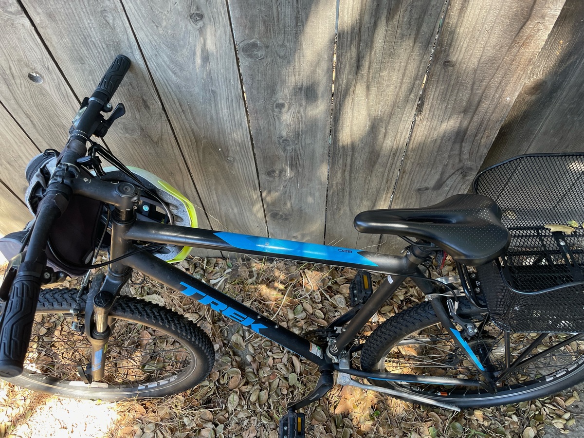 Trek 820