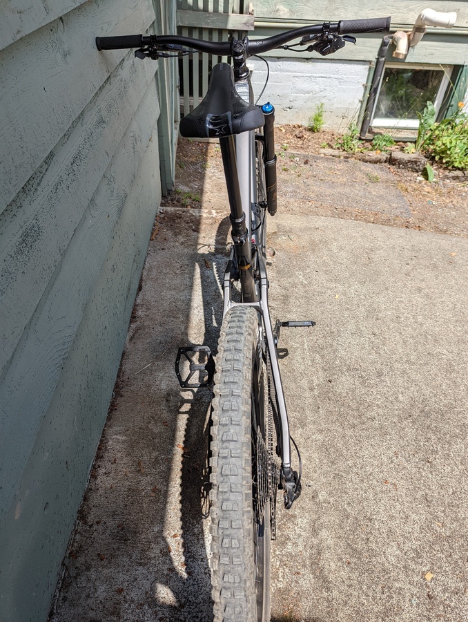 2022 Transition Bikes Sentinel