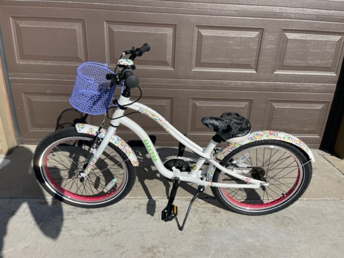 2022 Electra Cat's Meow