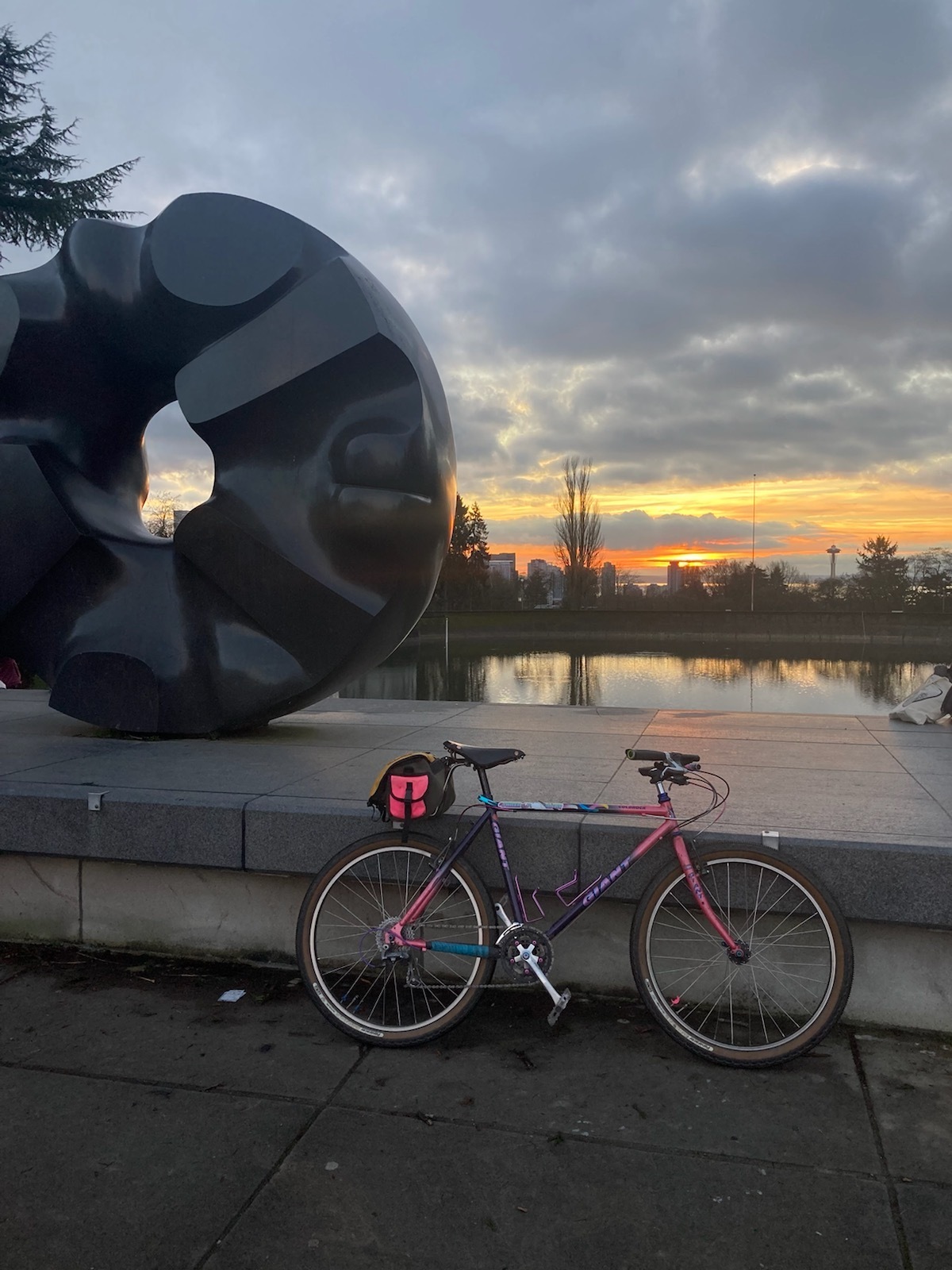 Stolen 2022 Giant Cold Rock