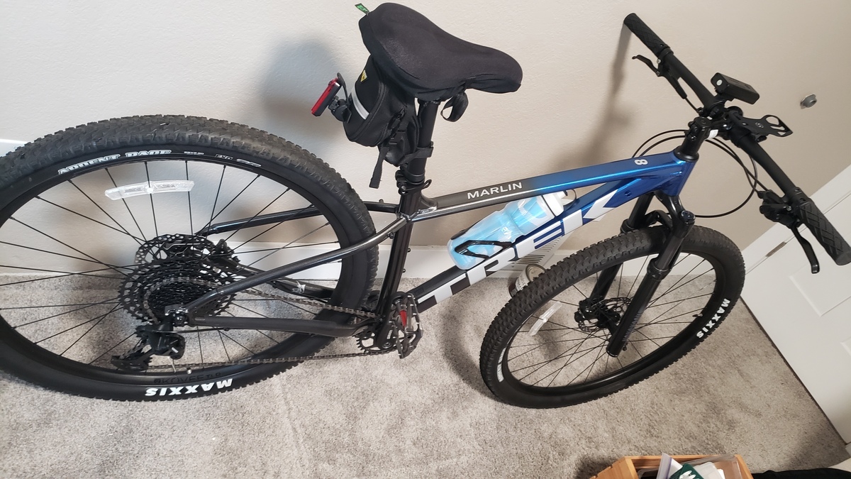 2022 Trek Marlin 8