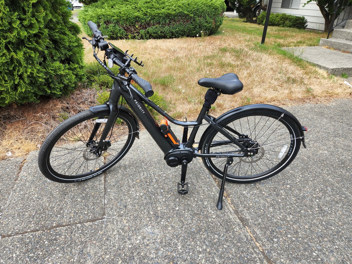 2022 Priority Bicycles Current