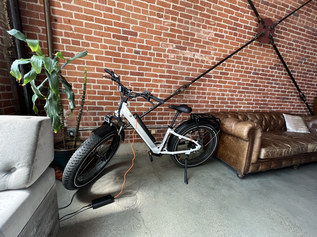 2022 Rad Power Bikes Rover 6 Plus ST