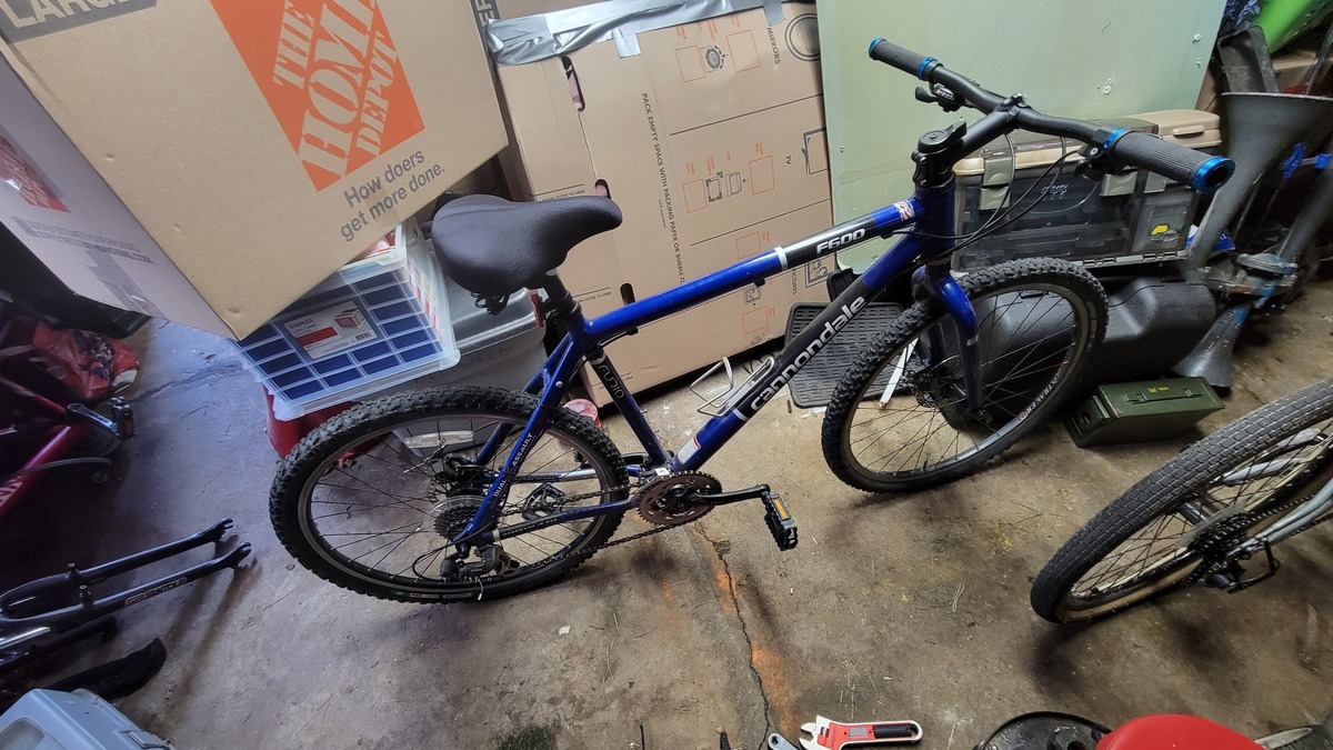 2004 Cannondale F600 Furio