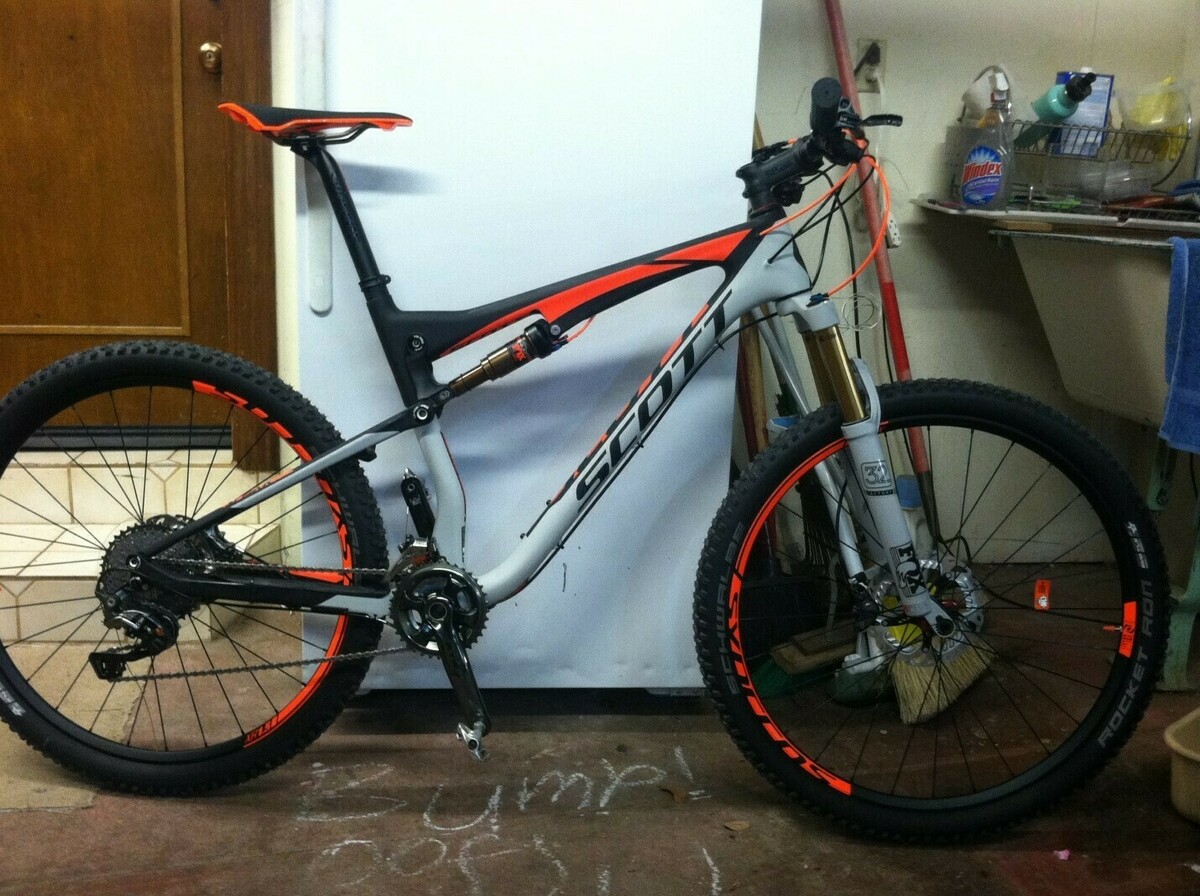 2016 SCOTT Spark Premium