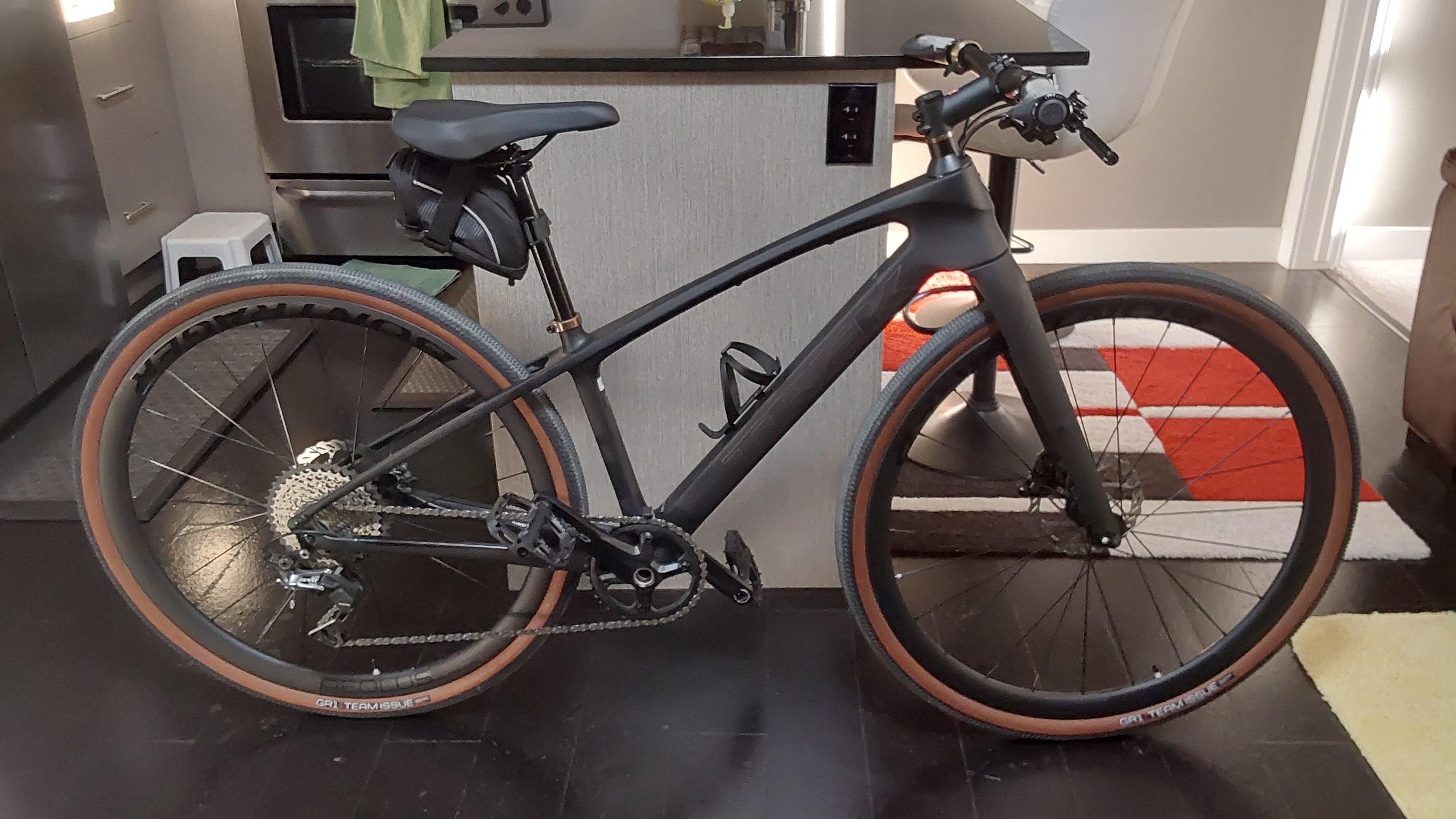 2023 Trek FX SPORT 6