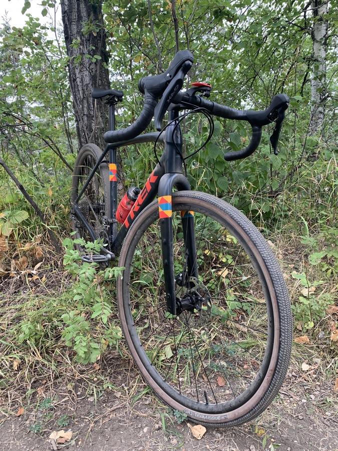 2022 Trek Checkpoint ALR 5