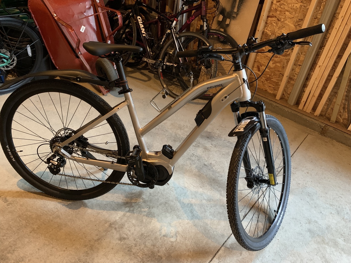 2022 Devinci E-Milano