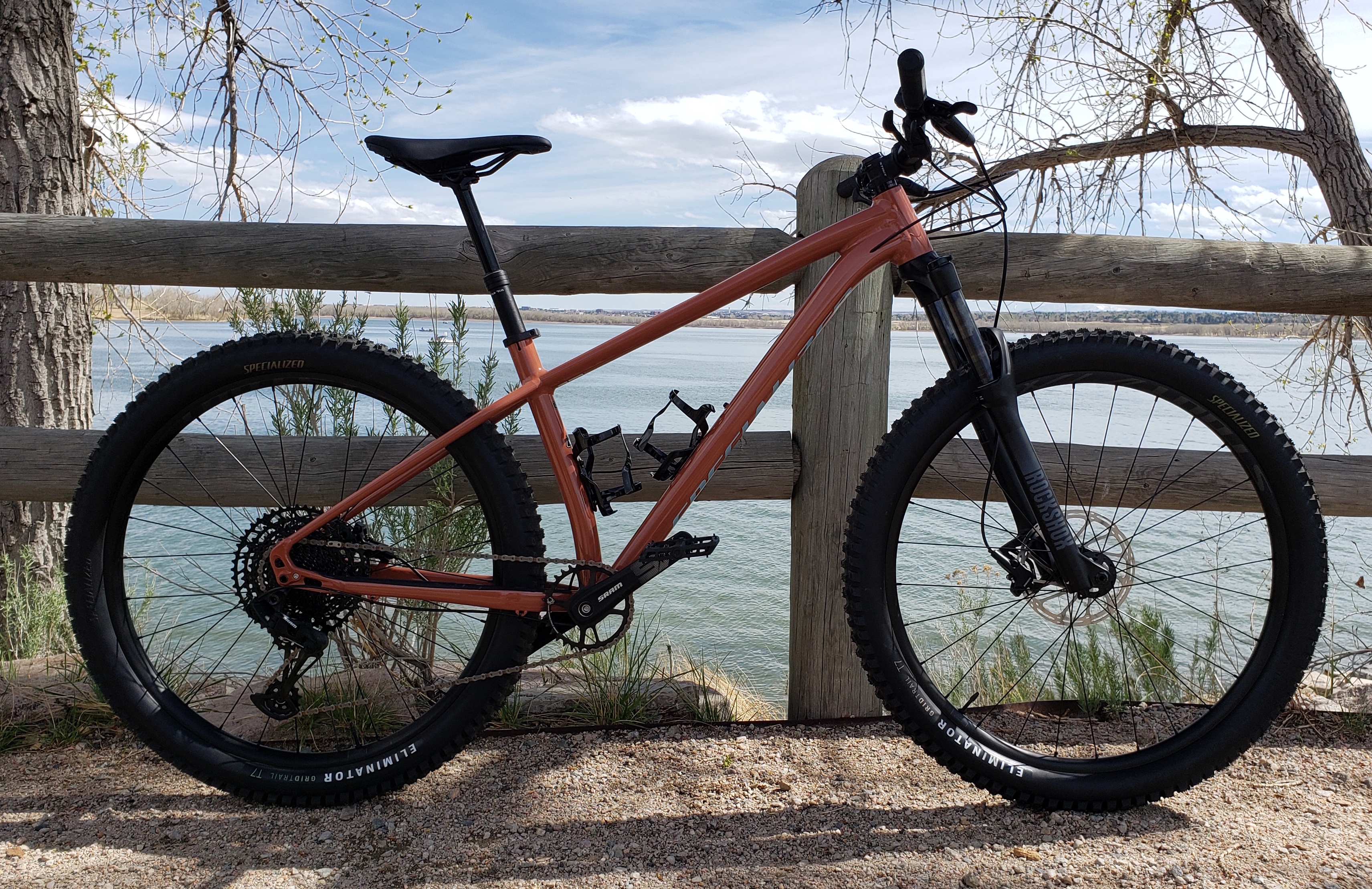 2022 Specialized Fuse Sport