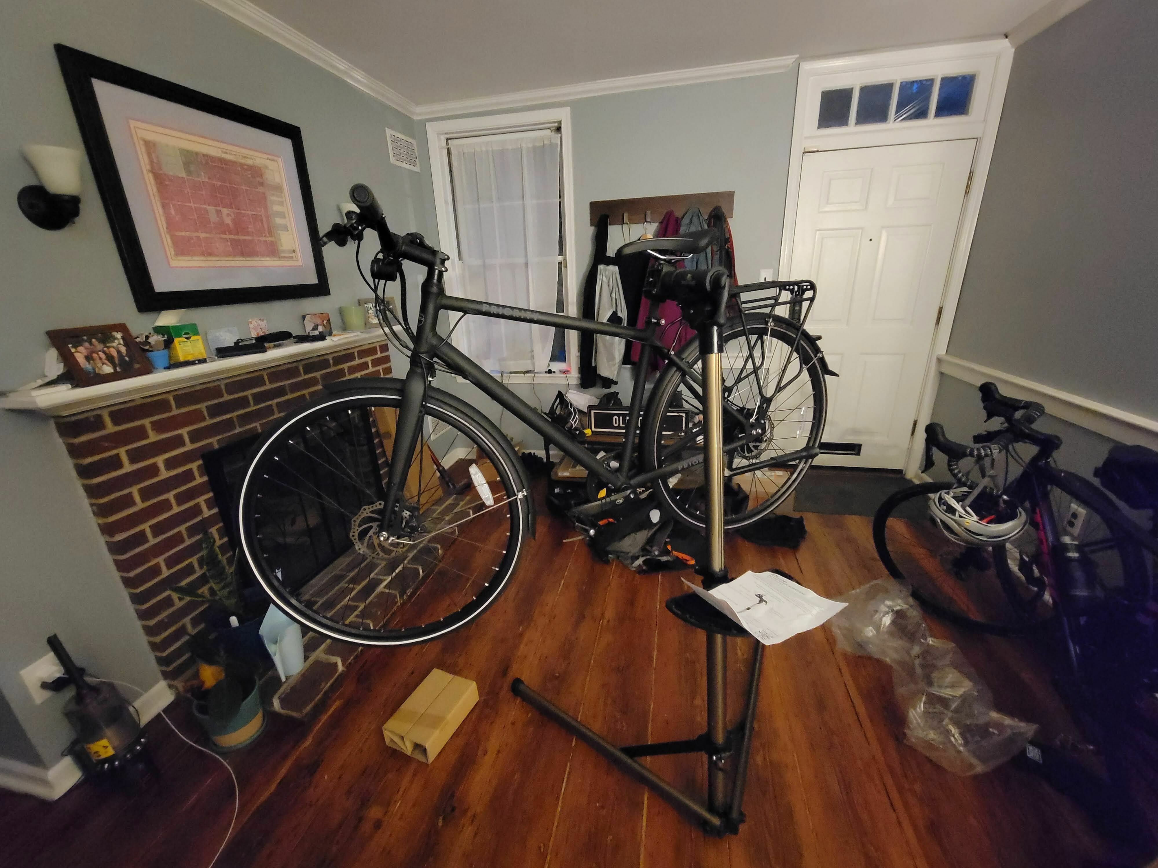 2022 Priority Bicycles Continuum Onyx