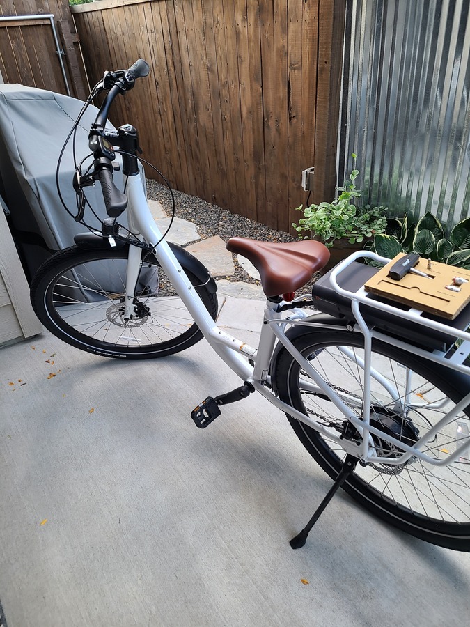 2022 Charge E-Bike - Comfort Two Step Through