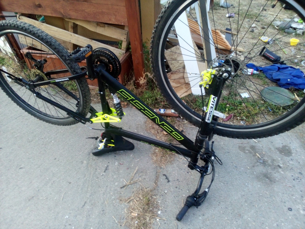 2022 Genesis Genesis