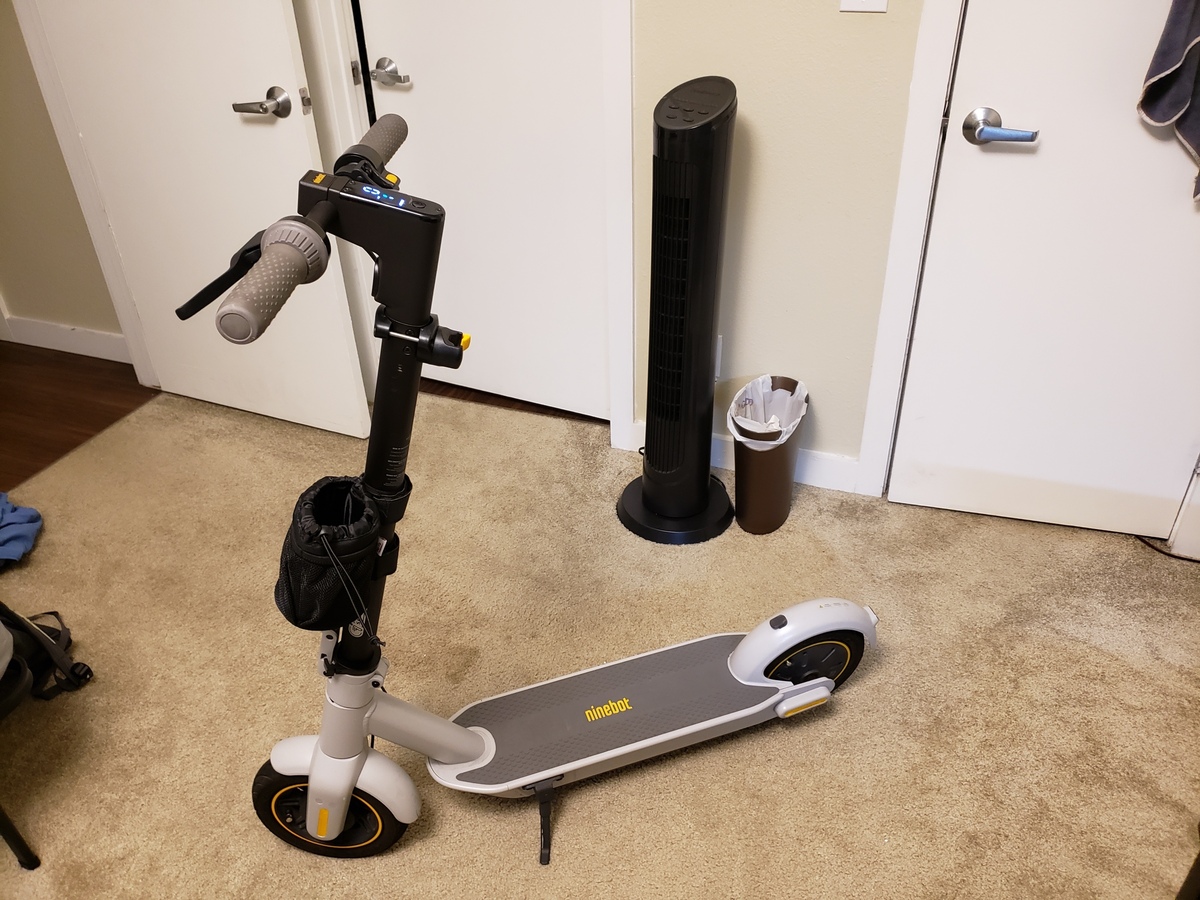 2021 Segway Ninebot KickScooter Max G30LP e-scooter