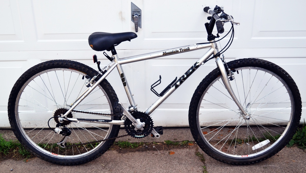 Trek 800