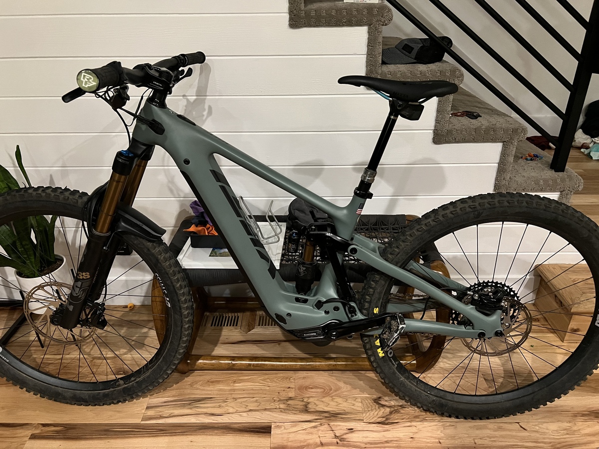 2022 Yeti 160e