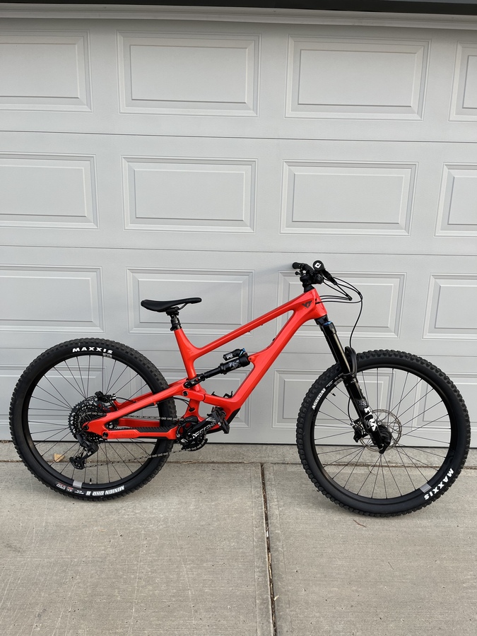 2022 YT Capra Core 3 29