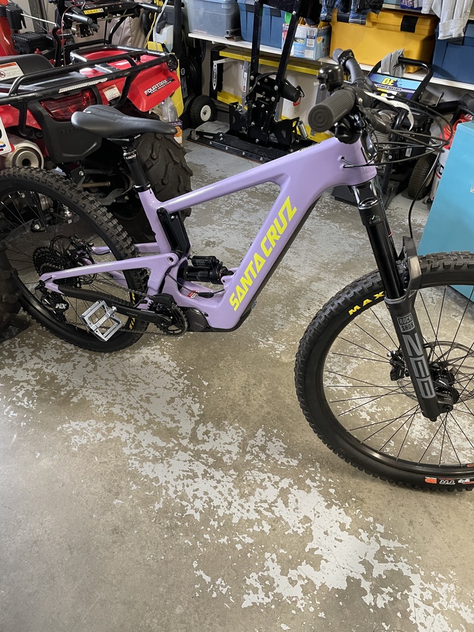 2022 Santa Cruz Bullit