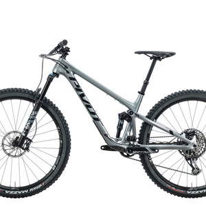 2021 Pivot Trail 429