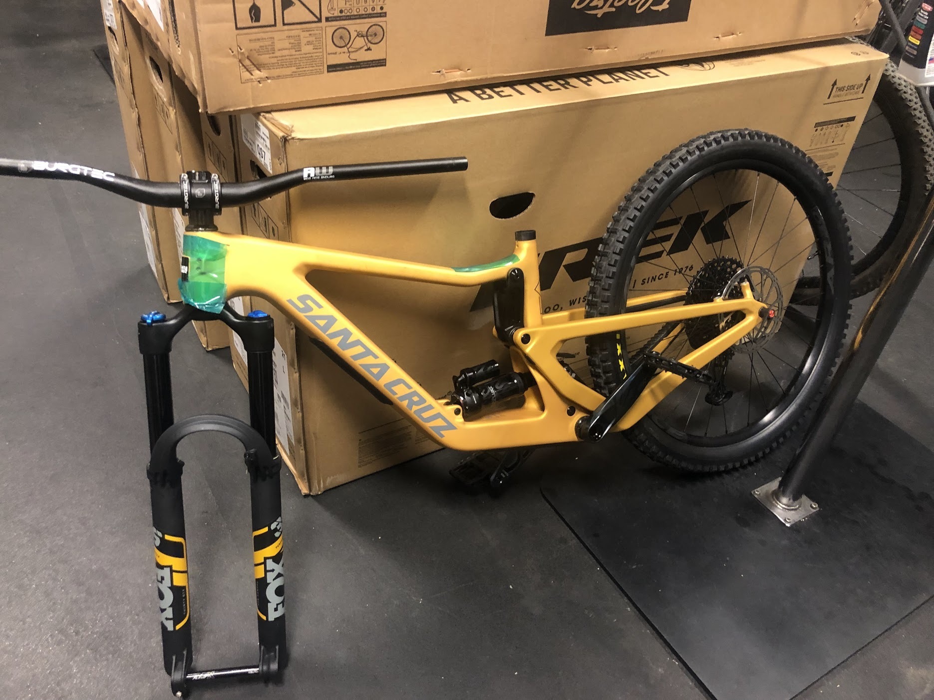 2021 Santa Cruz Bronson C