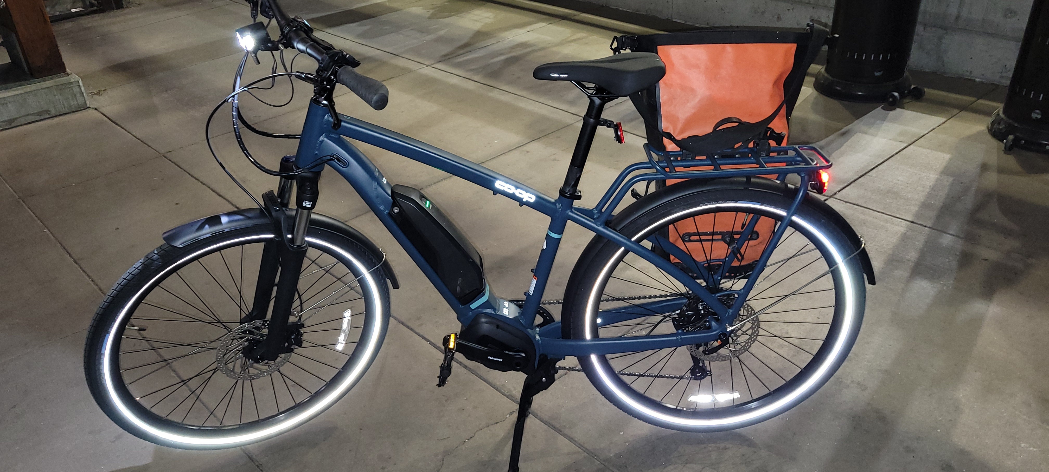 2022 REI Co-op Co-op CTY e2.2 e