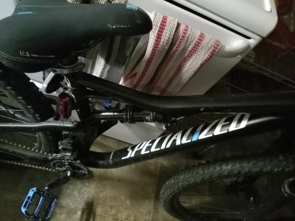 2018 Specialized Camber Comp