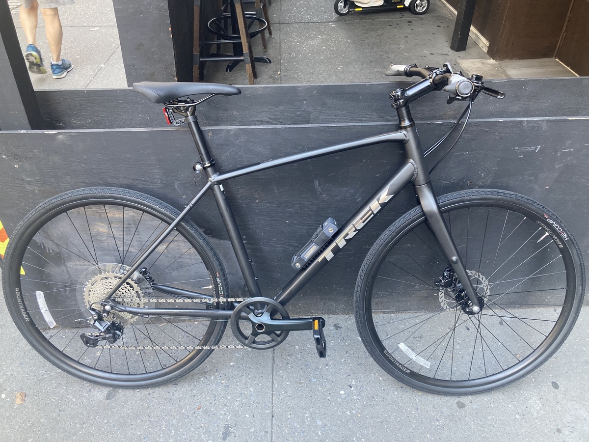 Stolen 2022 Trek FX 3 DISC LARGE MATTE DINISTER BLACK