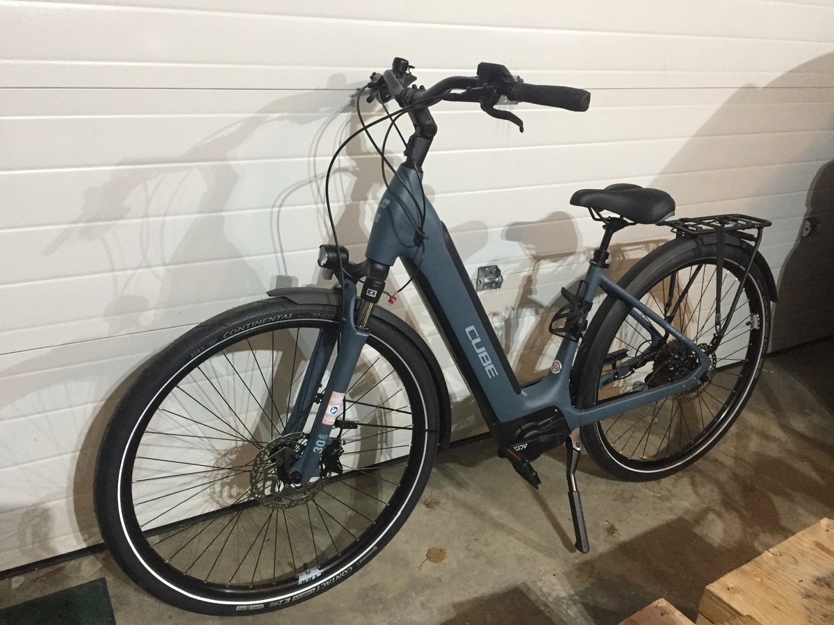 2022 Cube Supreme Sport ONE E400 Easy Entry (B)...