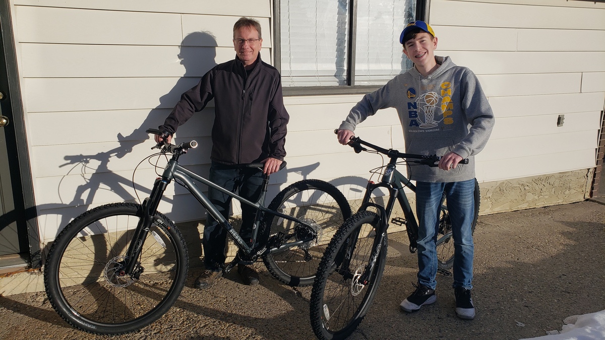 2022 Sombrio Shovel 2