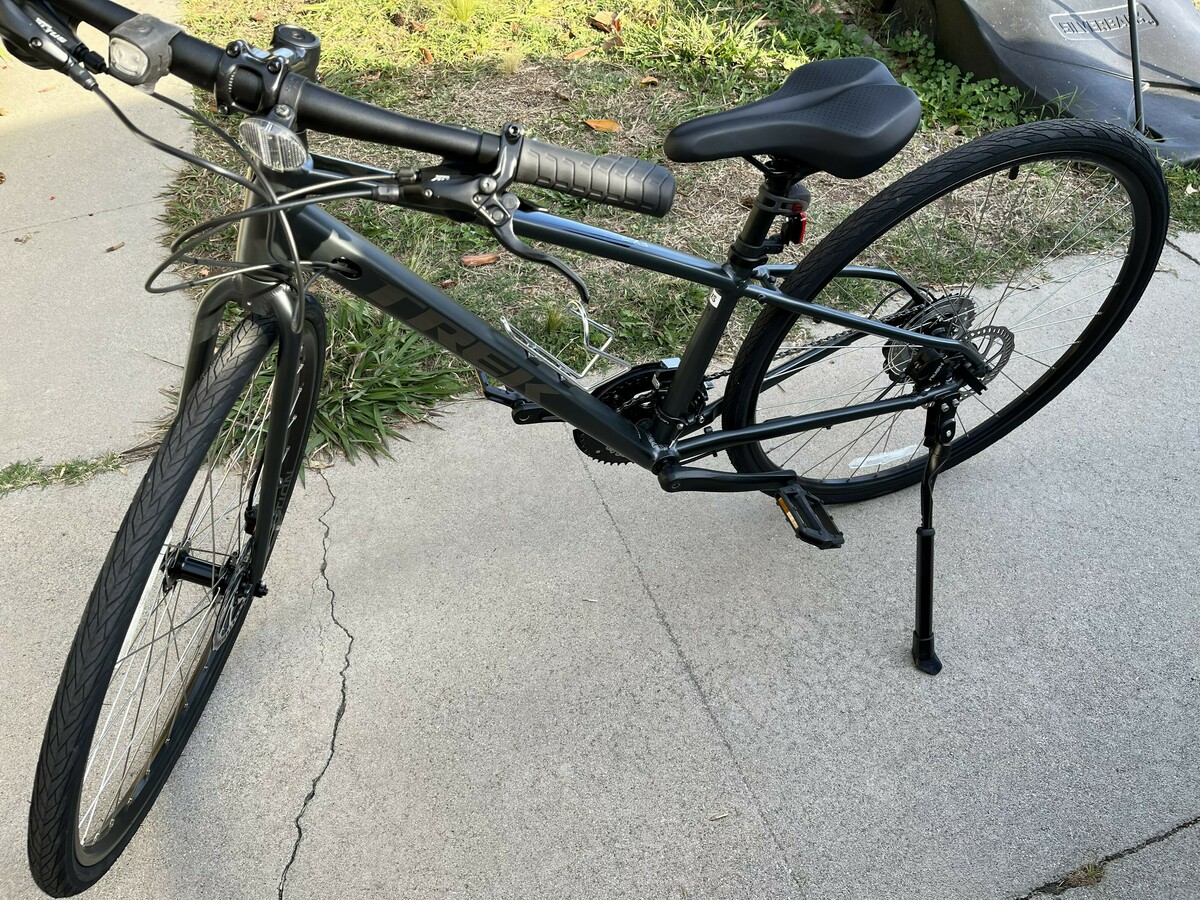 2022 Trek FX2