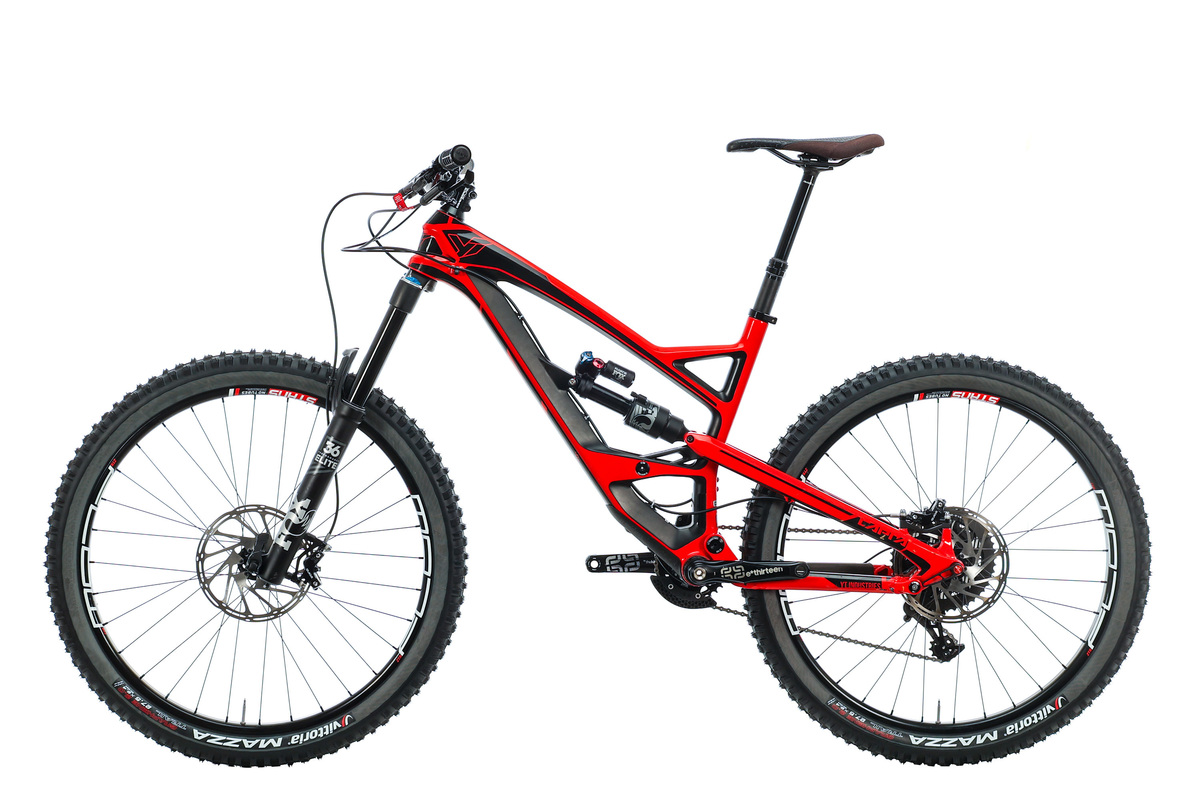2017 YT Capra CF