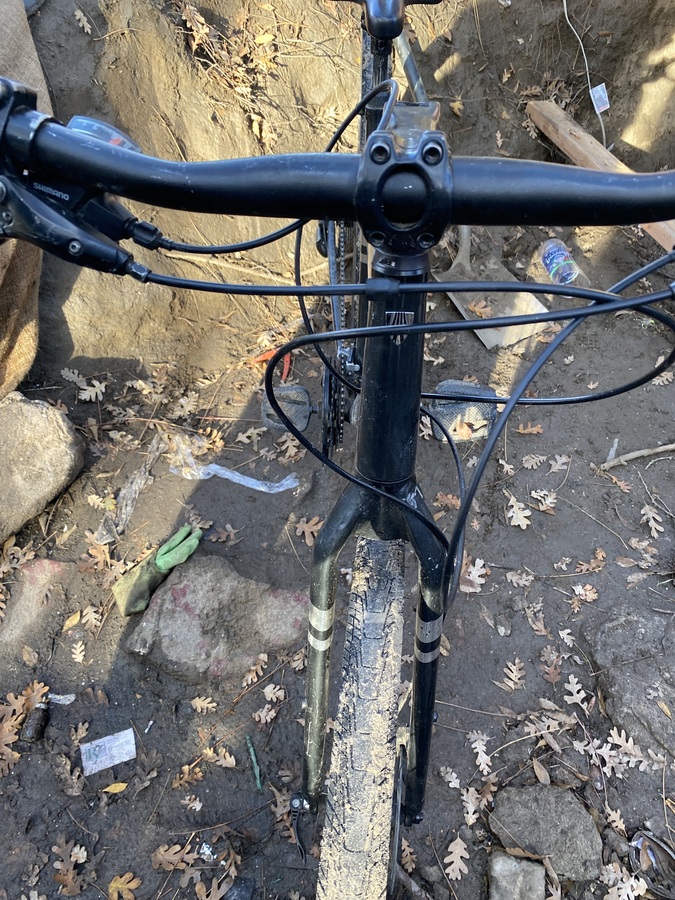 2021 Trek L