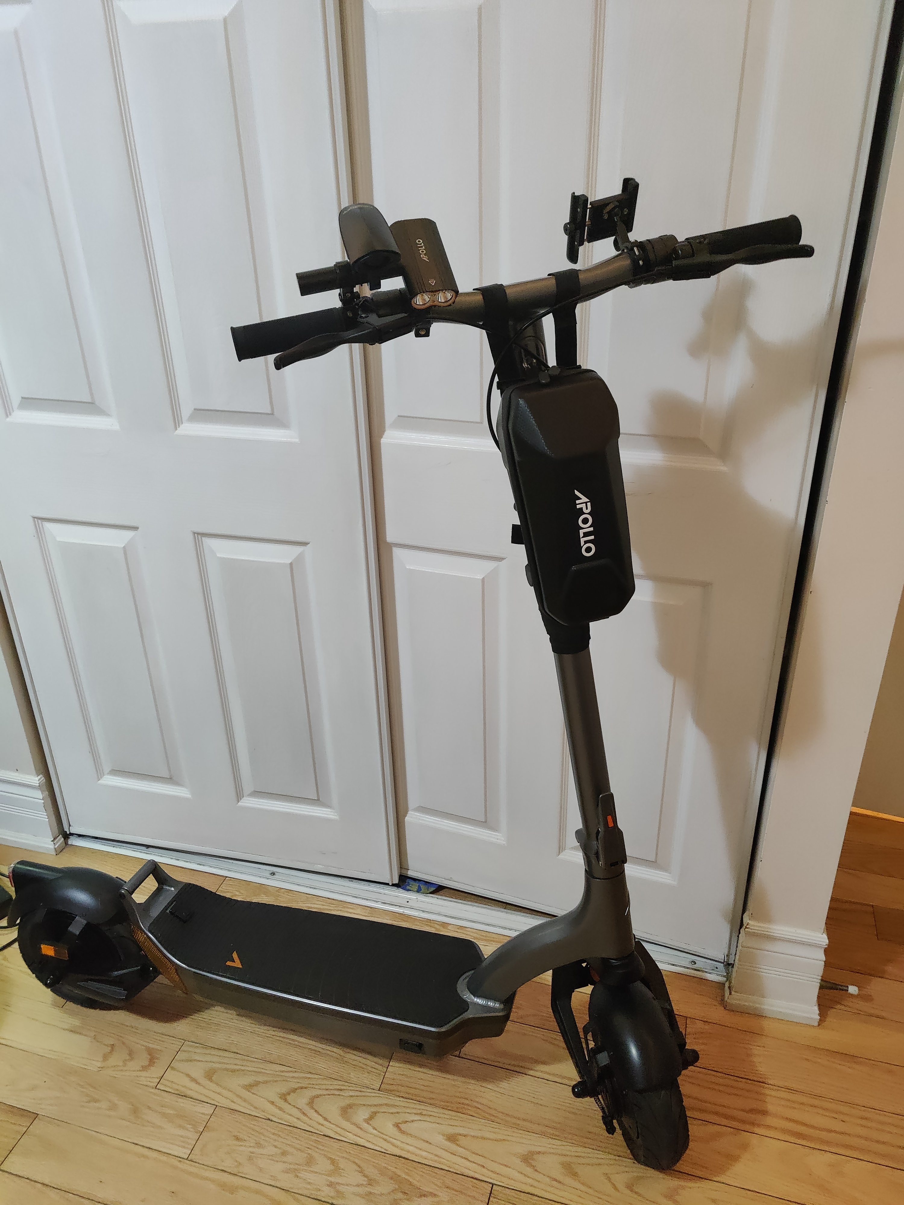 2022 Apollo Apollo city pro 22 e-scooter