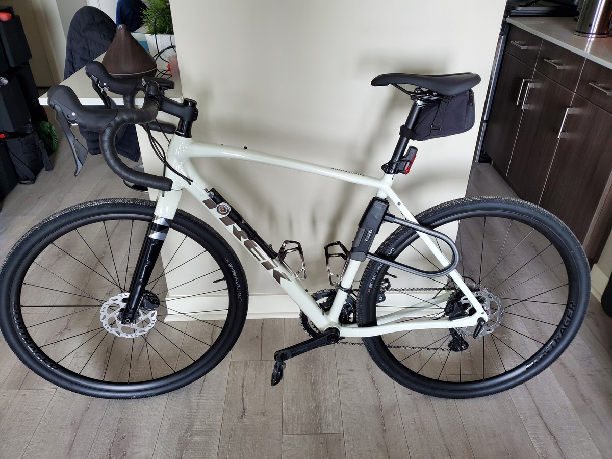 2023 Trek Checkpoint ALR 5