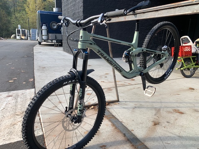 2022 Transition Bikes Sentinel