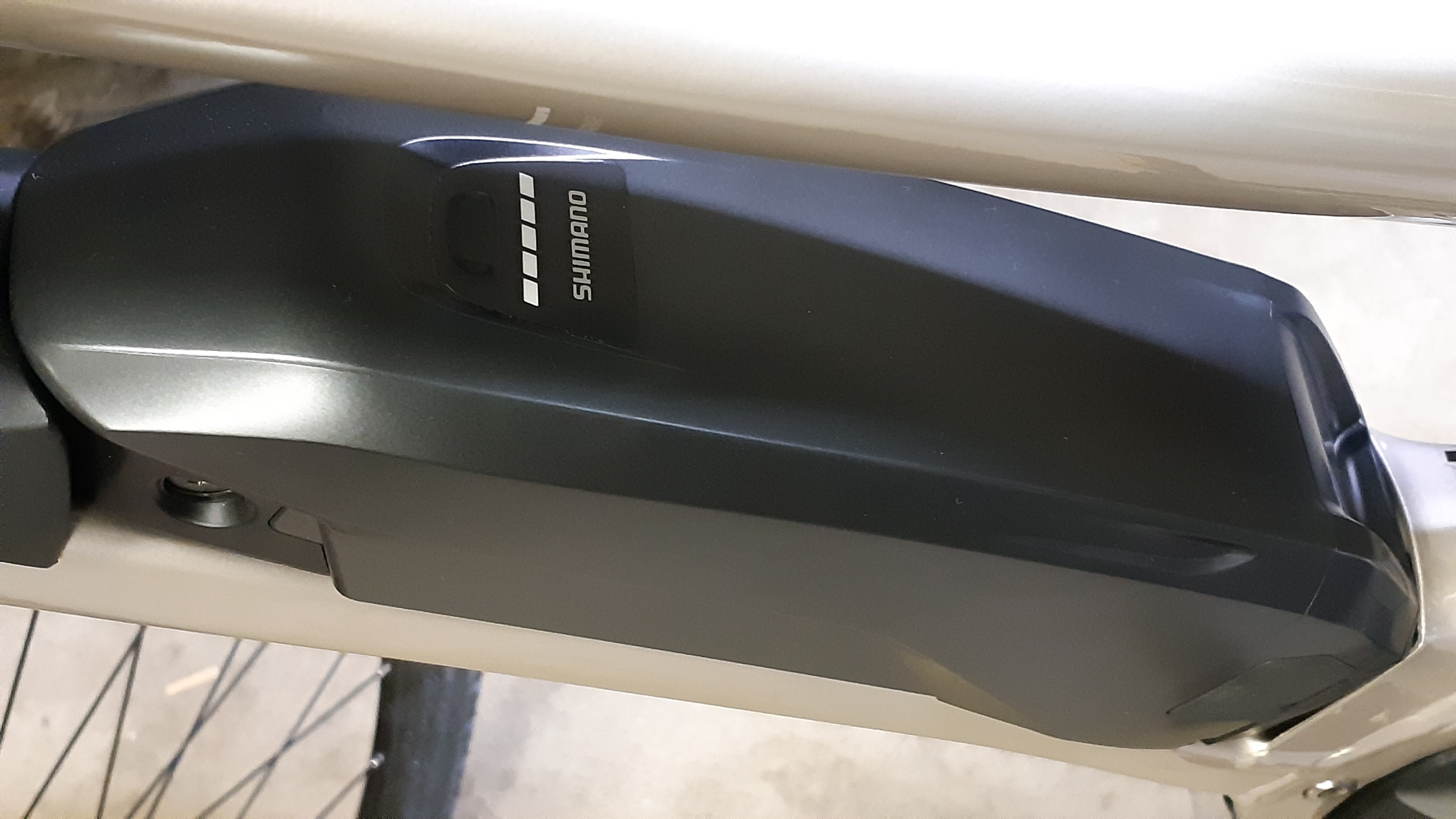 2022 Devinci E-Milano E5000 8S Silver Medium