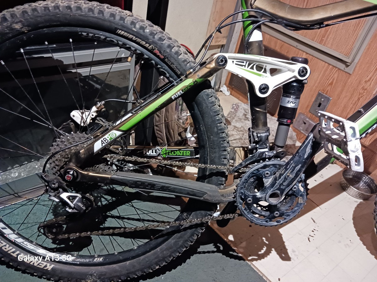 2015 Trek Fuel ex 8 evo