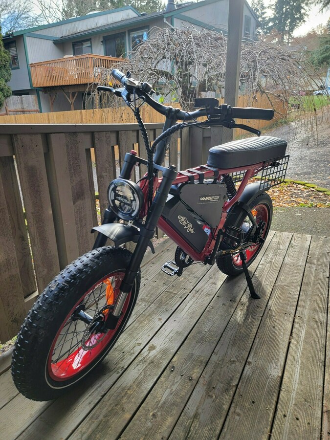 2022 Ariel Rider e-skateboard