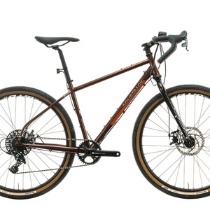 2022 Bombtrack Beyond 2